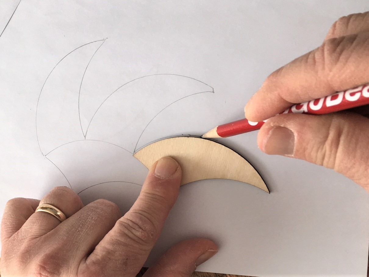 Making Tricurves | The Aperiodical