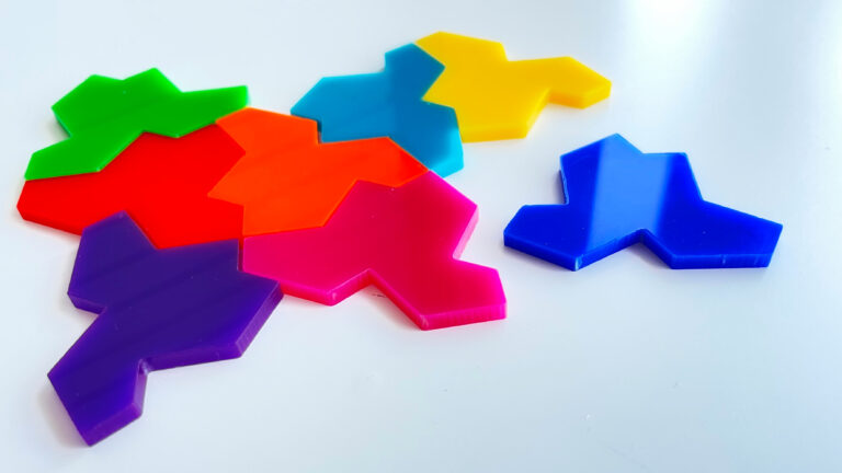 Mathematical Objects: Aperiodic monotile with Chaim Goodman-Strauss ...